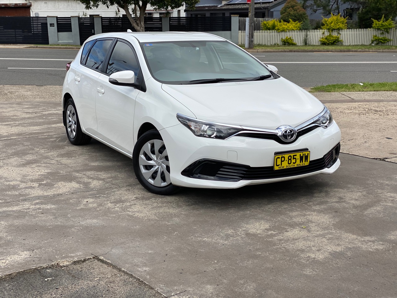2016 Toyota Corolla Hatch – Hybrid Rentals